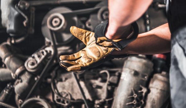 Help for Diesel Mechanics Seeking a New Job | Mechanics Hub