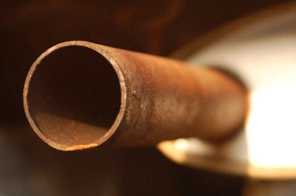 How to Remove A Rusted Exhaust Manifold bolt | Mechanics Hub