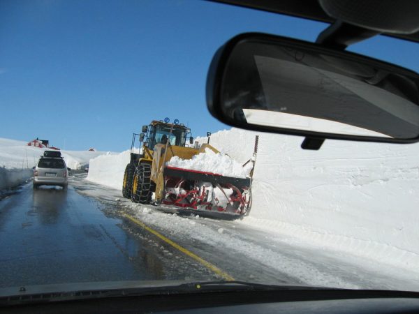 Winter Weather Safety: Working Outside in Cold Weather | Mechanics Hub